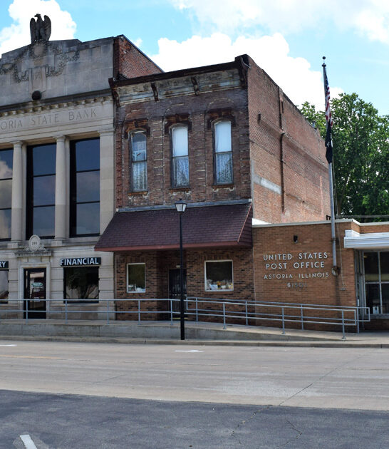 best retirement towns illinois ftr