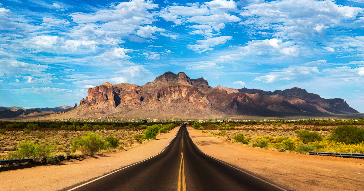 8 Breathtaking Road Trips In Arizona That Are Perfect For A Weekend Drive