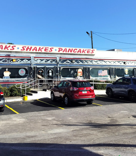 buffet florida retro diner FTR