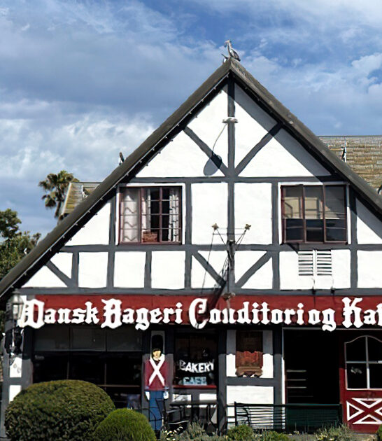 cafe california massive cinnamon ftr