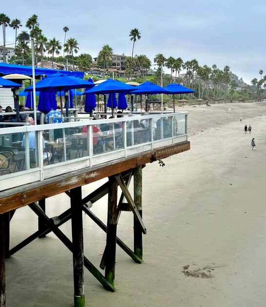 california beachside restaurant ftr
