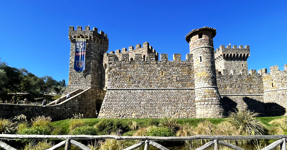 10 Gorgeous Medieval Castles In California That Are Totally Worth The Drive