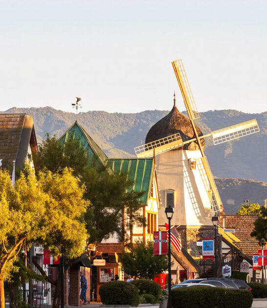 california charming town hallmark ftr