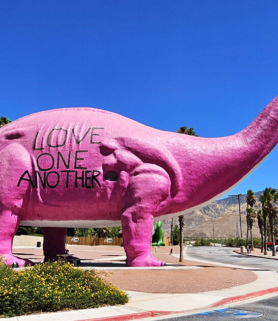 california incredible roadside attraction ftr