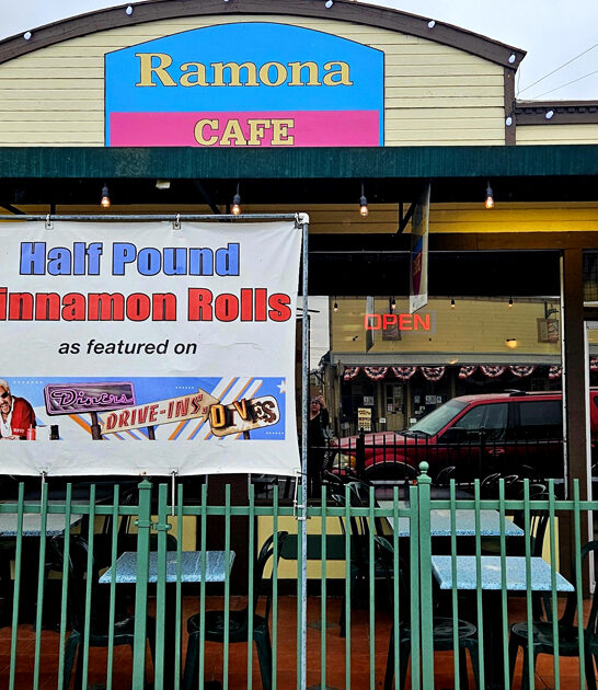 california massive cinnamon rolls ftr