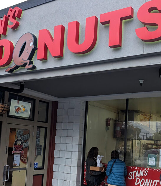 california place delicious donuts ftr