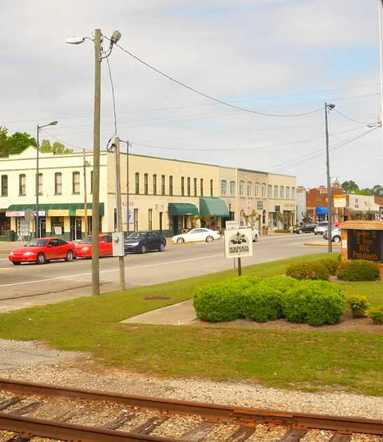 charming affordable towns georgia ftr