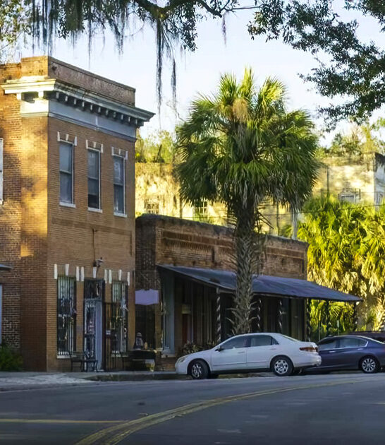 charming social town florida ftr