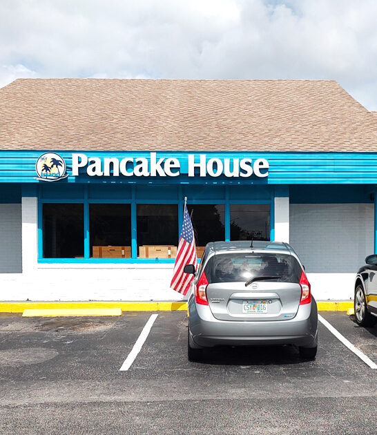 cinnamon roll restaurant florida ftr