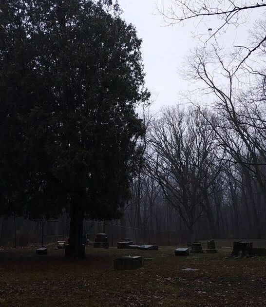 creepy graveyard illinois lore ftr