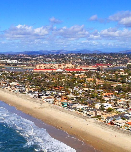 dreamy beach california town ftr