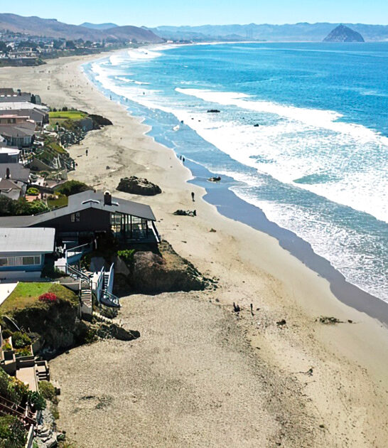 dreamy coastal california town ftr