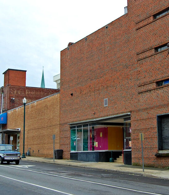 dreamy mountain towns tennessee ftr