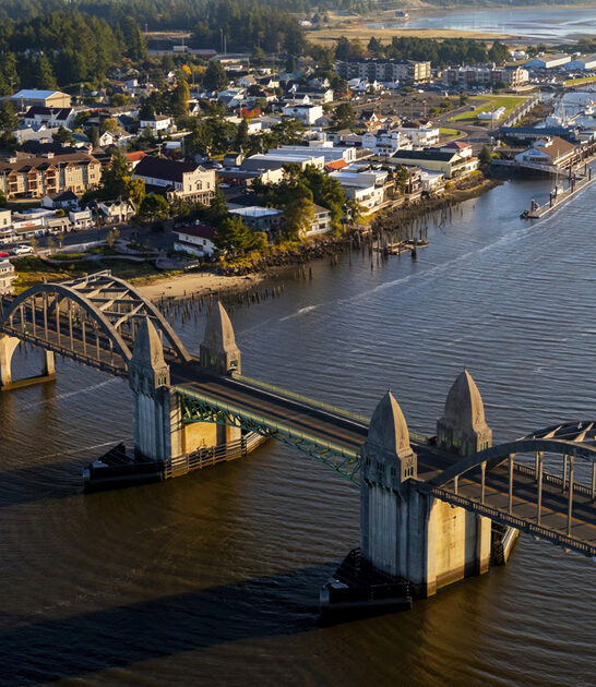 dreamy seaside town oregon ftr