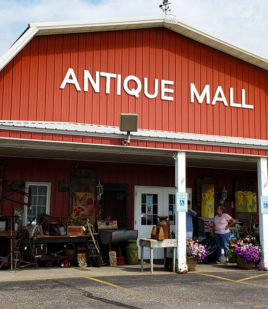enormous antique wisconsin store ftr