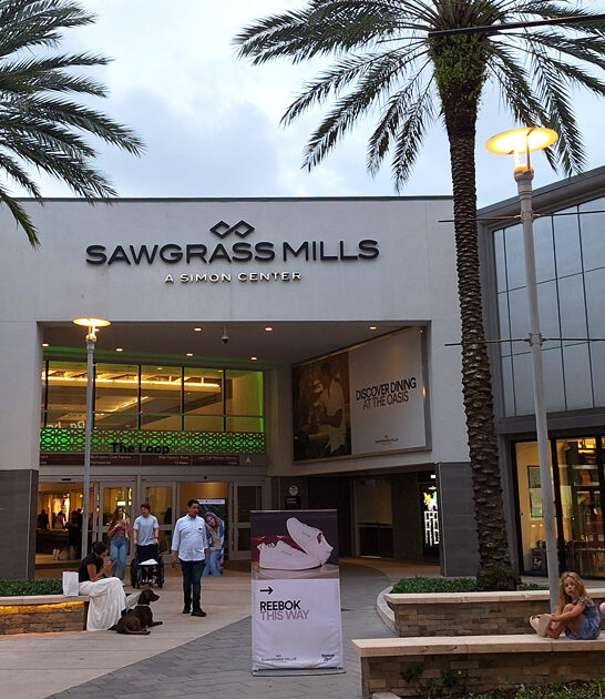 enormous malls florida outlet ftr