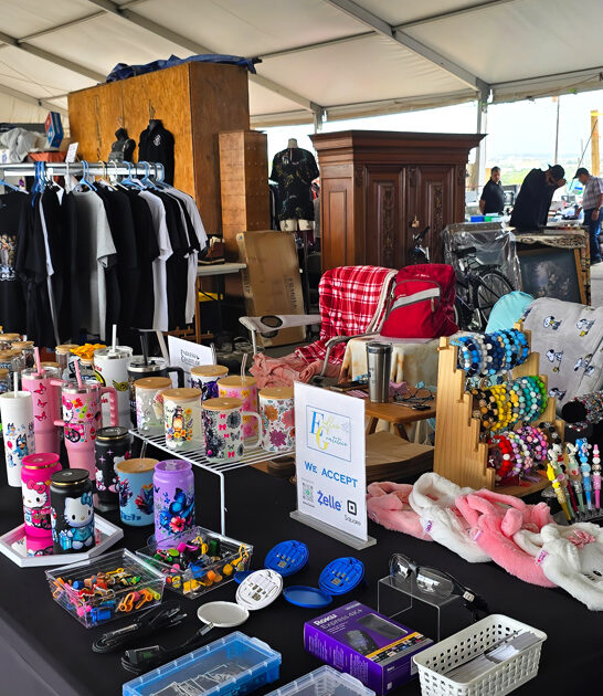 enormous thrift texas trunk ftr