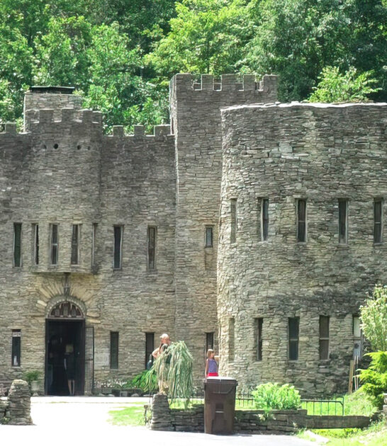 famous medieval castle ohio ftr