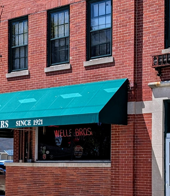 frills wisconsin best pizza ftr