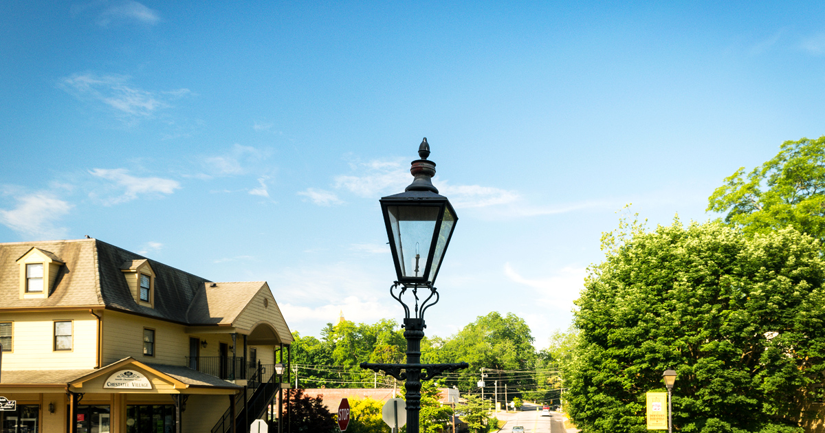 This Gorgeous Town In Georgia That Is Straight Out Of A Hallmark Movie
