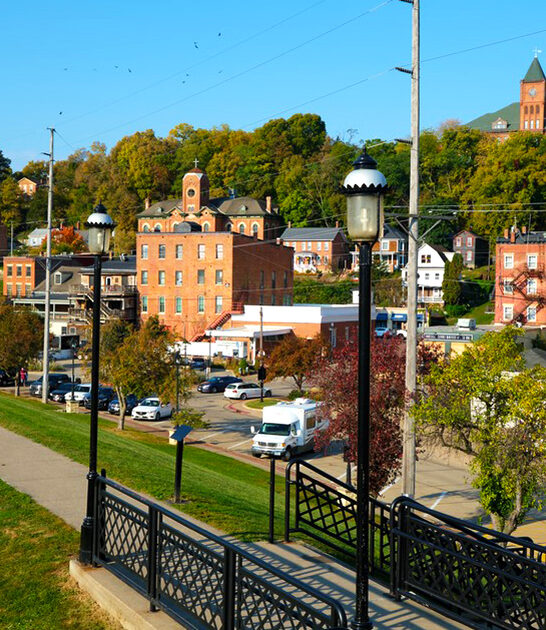 gorgeous hallmark town illinois ftr
