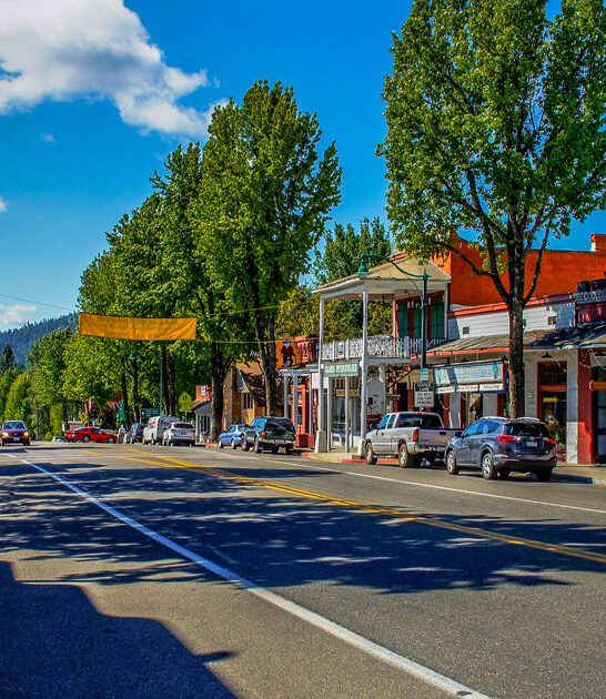 gorgeous town california mountain ftr