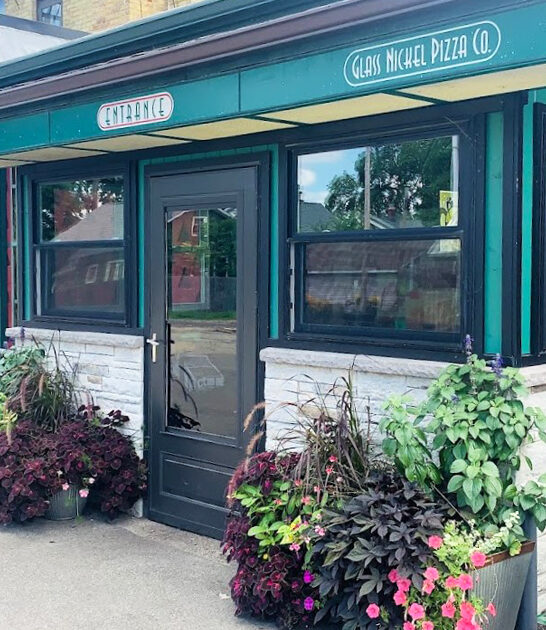 home locals pizza wisconsin ftr