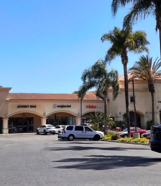 huge california outlet mall ftr