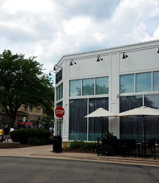 iconic burger restaurants illinois ftr