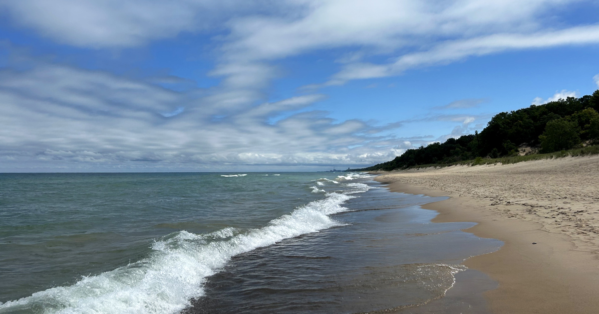 This Postcard-Worthy Beach In Indiana Will Wash Away All Your Worries