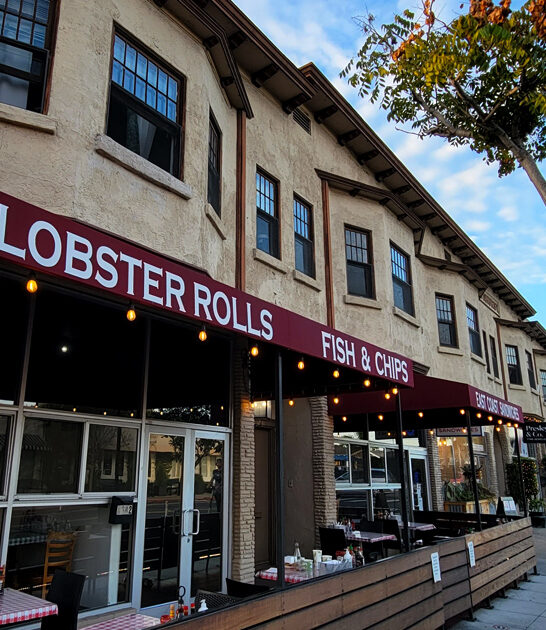 legendary california lobster roll ftr