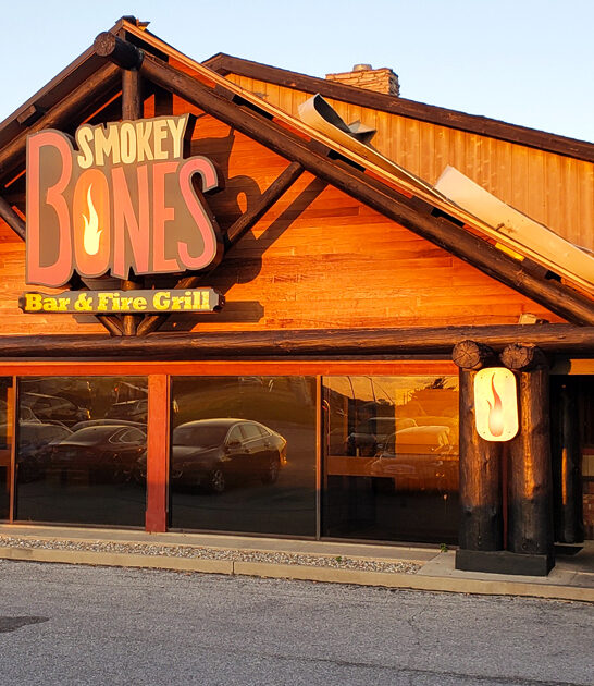 legendary illinois chicken restaurant FTR