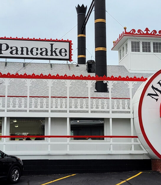 legendary pancake restaurant wisconsin ftr