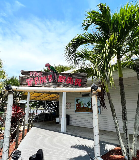 locals cheeseburger florida tiki ftr