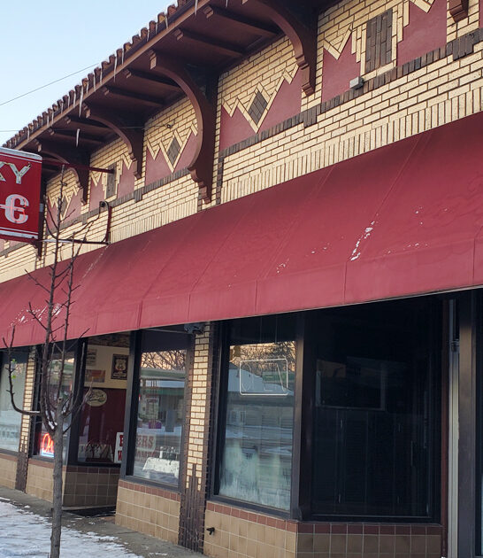 mom diners michigan food ftr