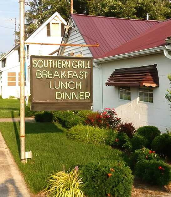 mouthwatering cheesesteak restaurant delaware ftr