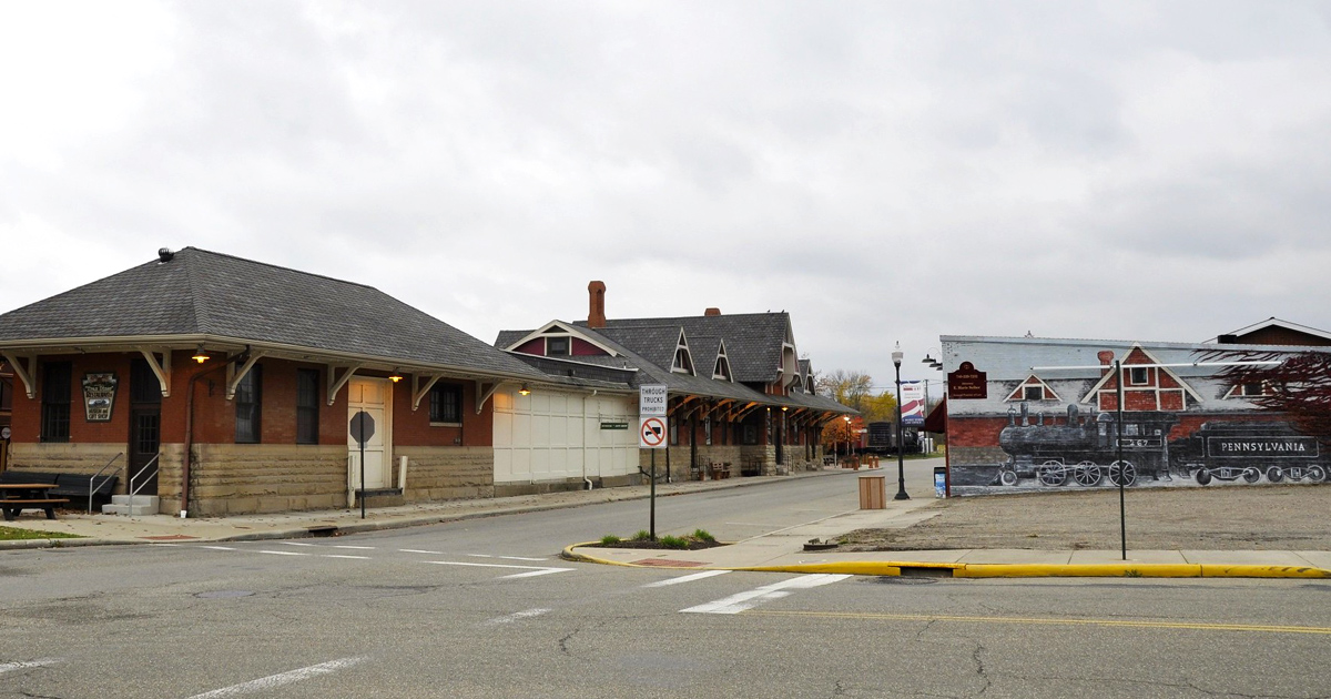 The Picture-Perfect Town In Ohio That Looks Too Gorgeous To Be Real