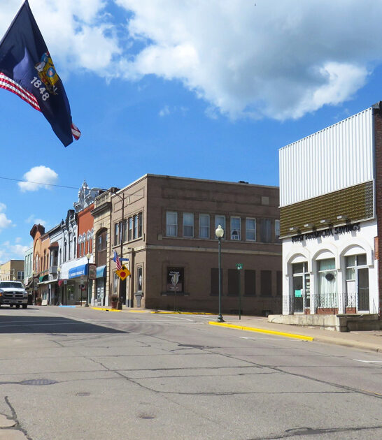 peaceful towns wisconsin affordable ftr