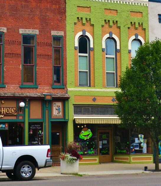 perfect peaceful town michigan ftr