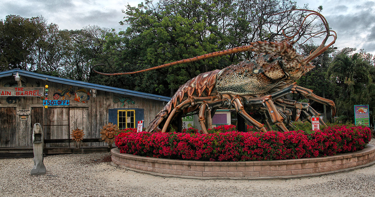10 Quirky Roadside Attractions In Florida That Are Totally Worth The Detour