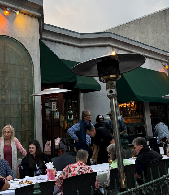 restaurant california breakfast pizza ftr