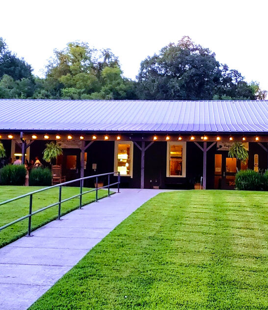 restaurant caramel pie tennessee ftr
