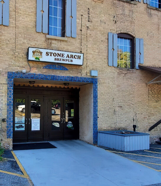 restaurant giant pretzel wisconsin ftr