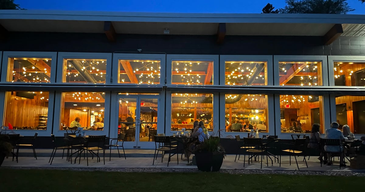 This Charming Restaurant In Wisconsin Has Sautéed Walleye So Good, It's ...