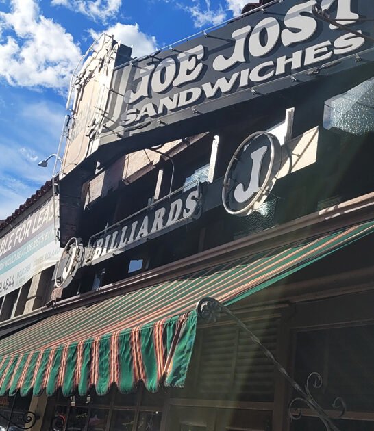 restaurants california hot dogs ftr