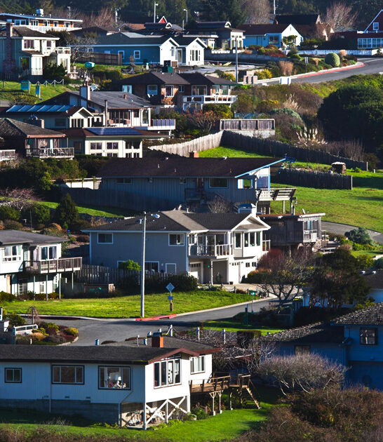 small perfect town california ftr