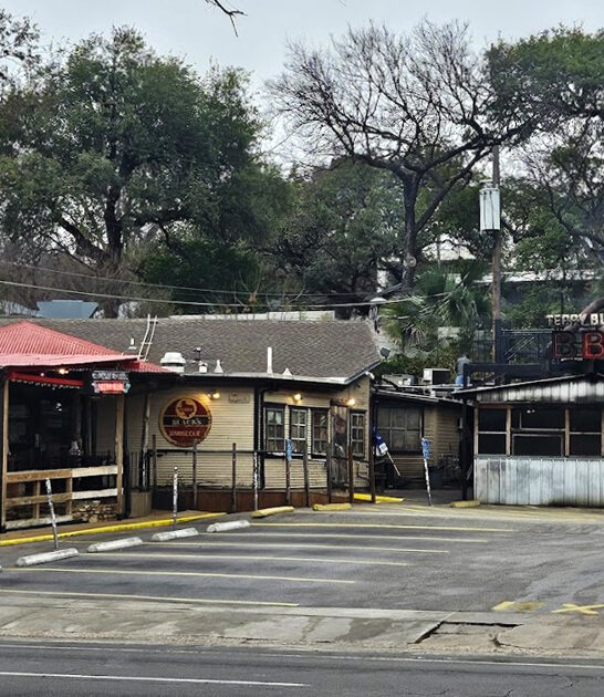 small town joint texas ftr