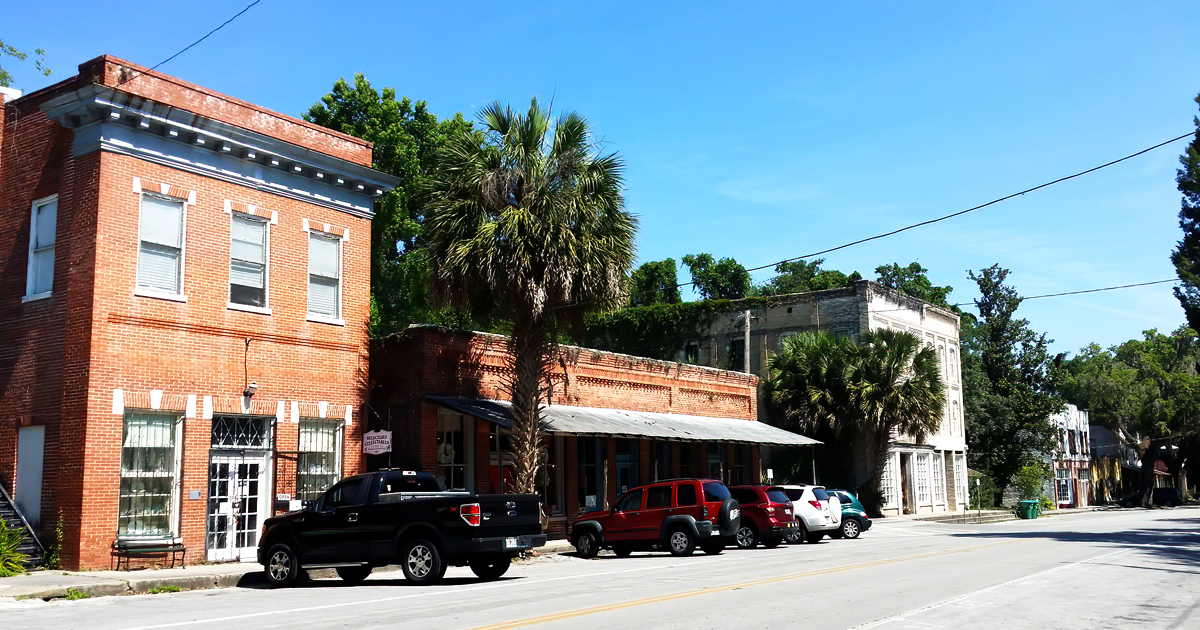 8 Charming Small Towns In Florida With Priceless Antiques On Every Corner