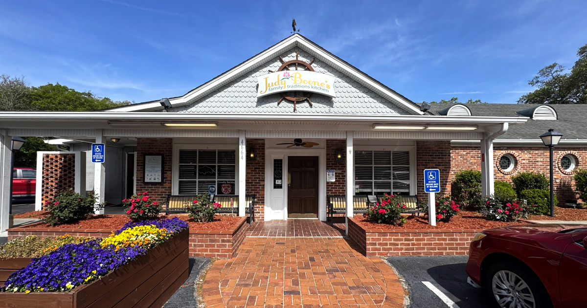 This Humble Restaurant In South Carolina Has Flounder So Good, It's ...