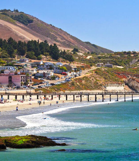 stunning beach town california ftr